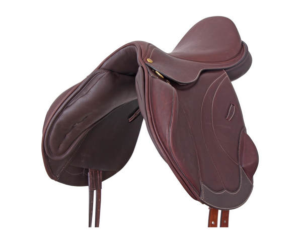 Pessoa Pro Legacy Monoflap II Jump Saddle • Uberhorse